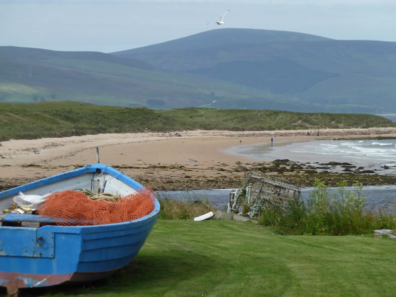 Brora | Sandy beaches, Harbour and Golf course in the Scottish Highlands
